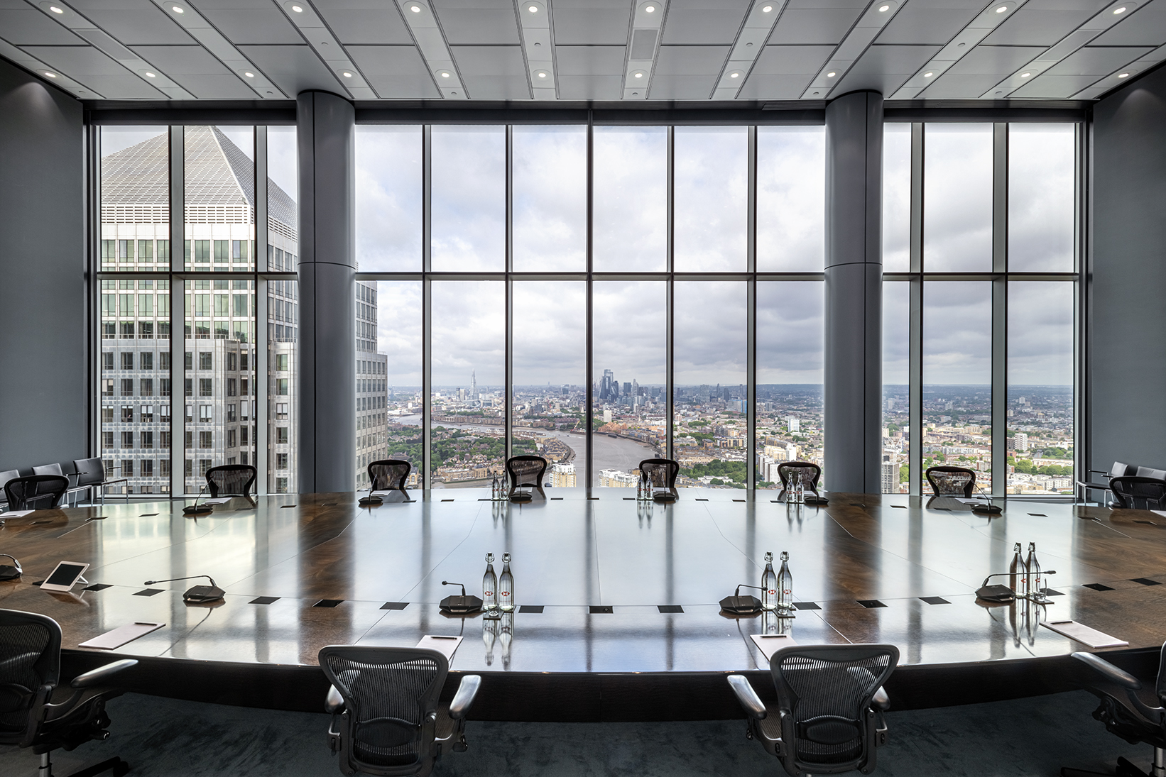 The Boardroom at the HSBC Tower - Jonathan Banks Photography